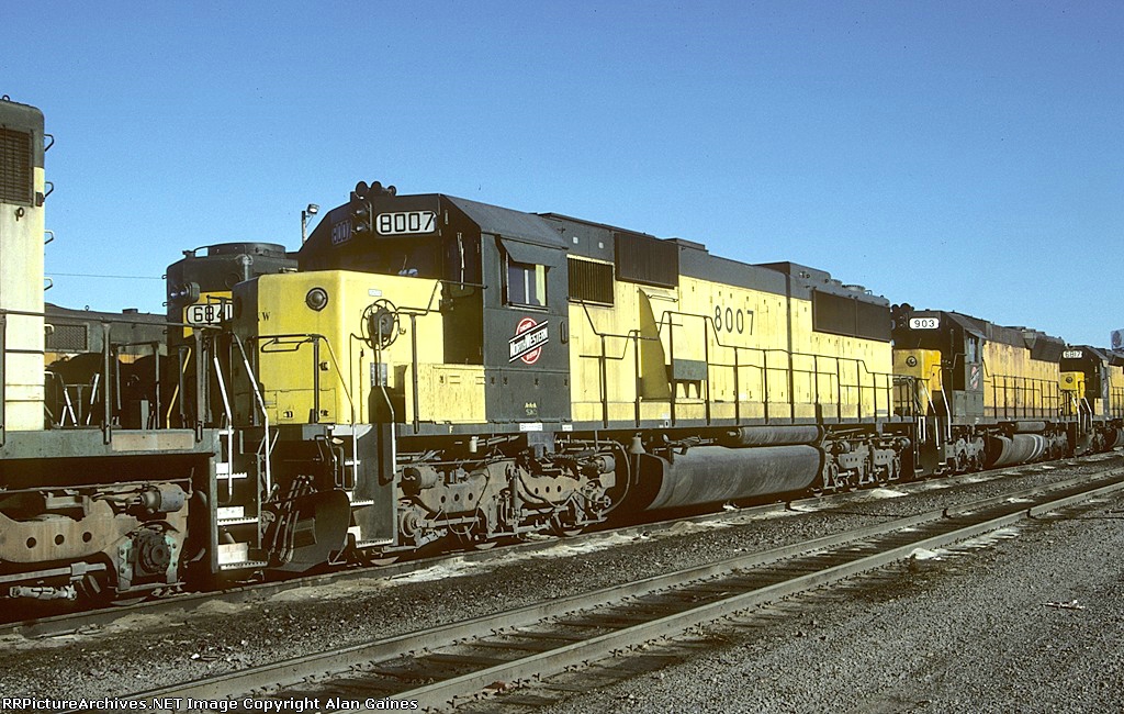 C&NW SD60 8007